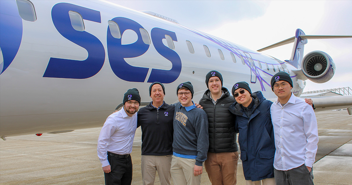 Purdue ECE seniors help reimagine in-flight Wi-Fi through industry ...