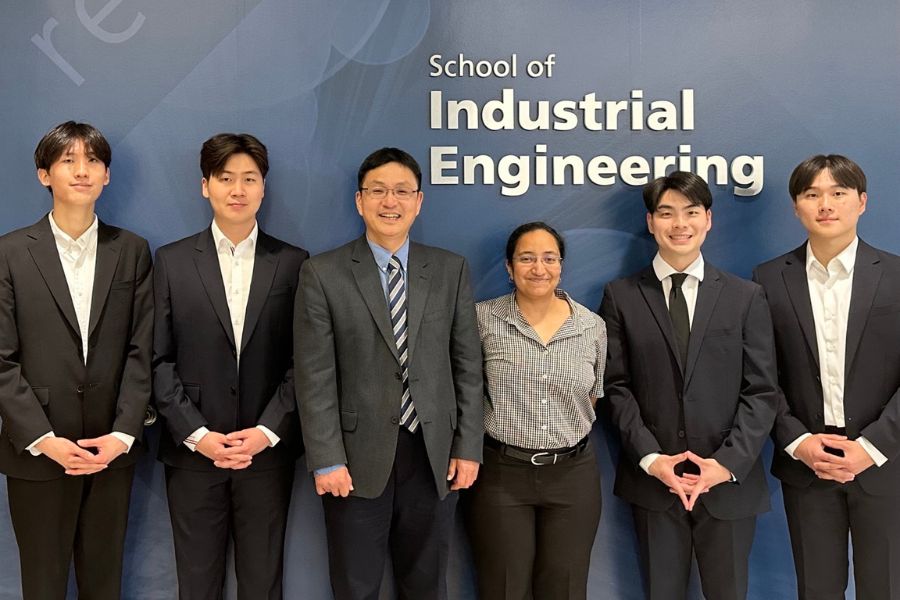 ORSOL team mentored by Siva Seetharaman wins SAS Hackathon 2024 - Edwardson School of Industrial ...