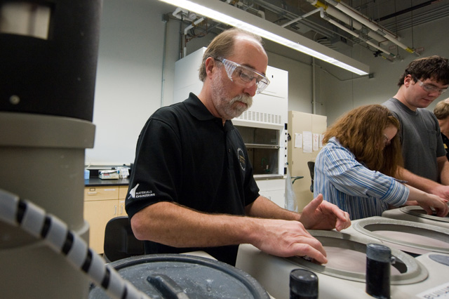 Dsc4874.jpg : Back to Lab Alumni Tour : Photo Gallery : 50th Anniversary Celebration - Materials ...